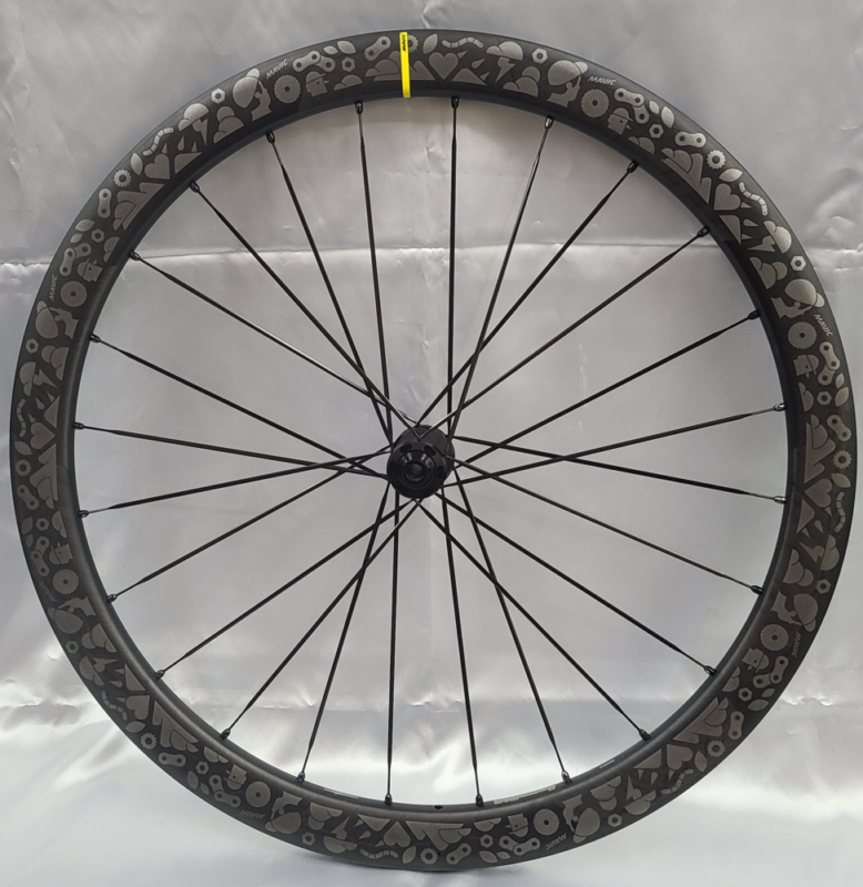 MAVIC Global Limited Model Cosmic SLR 45 DiscLTD｜サイクルショップタケチ 倉敷のロードバイク ...